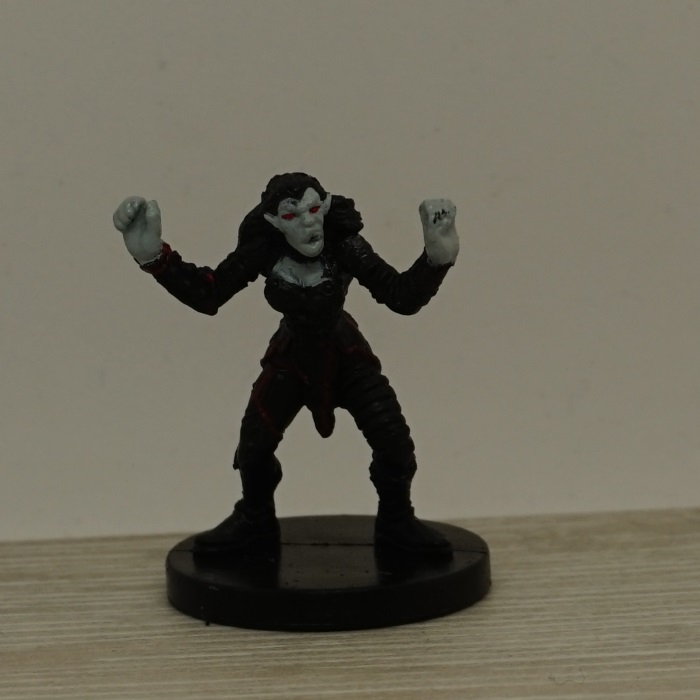Vampire Spawn, Dungeons of Dread, D&D Miniatures - Dungeons & Dice