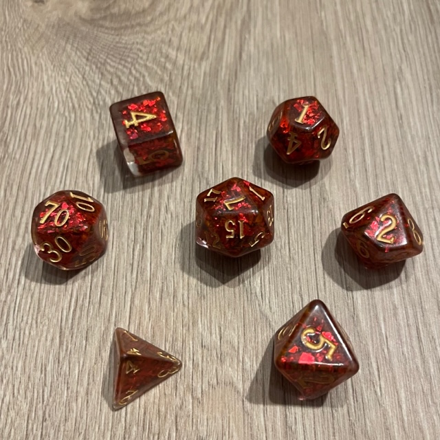 Bescon, Dense-Core Deep Red, Polyset - Dungeons & Dice